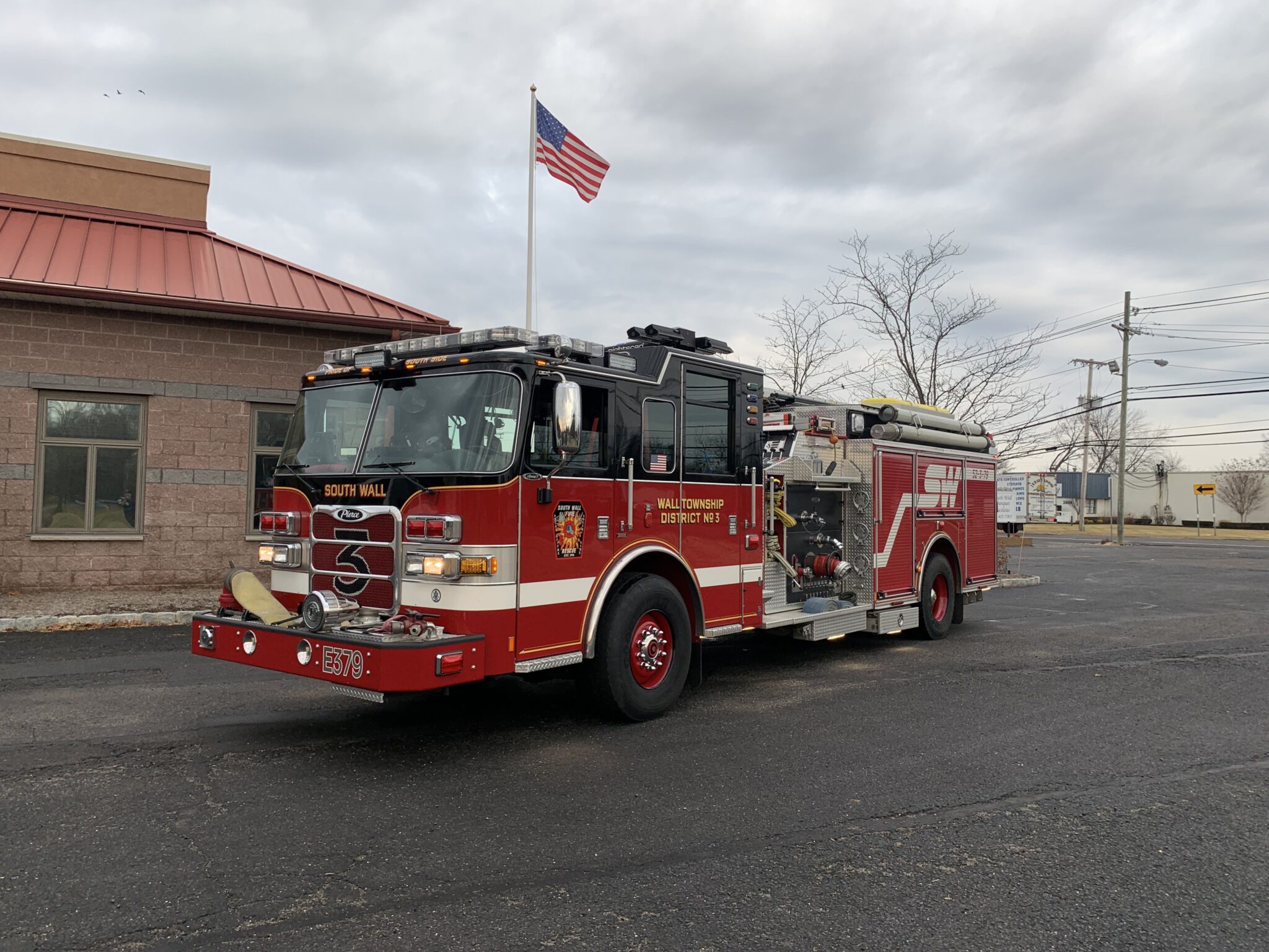 APPARATUS | SOUTH WALL FIRE RESCUE